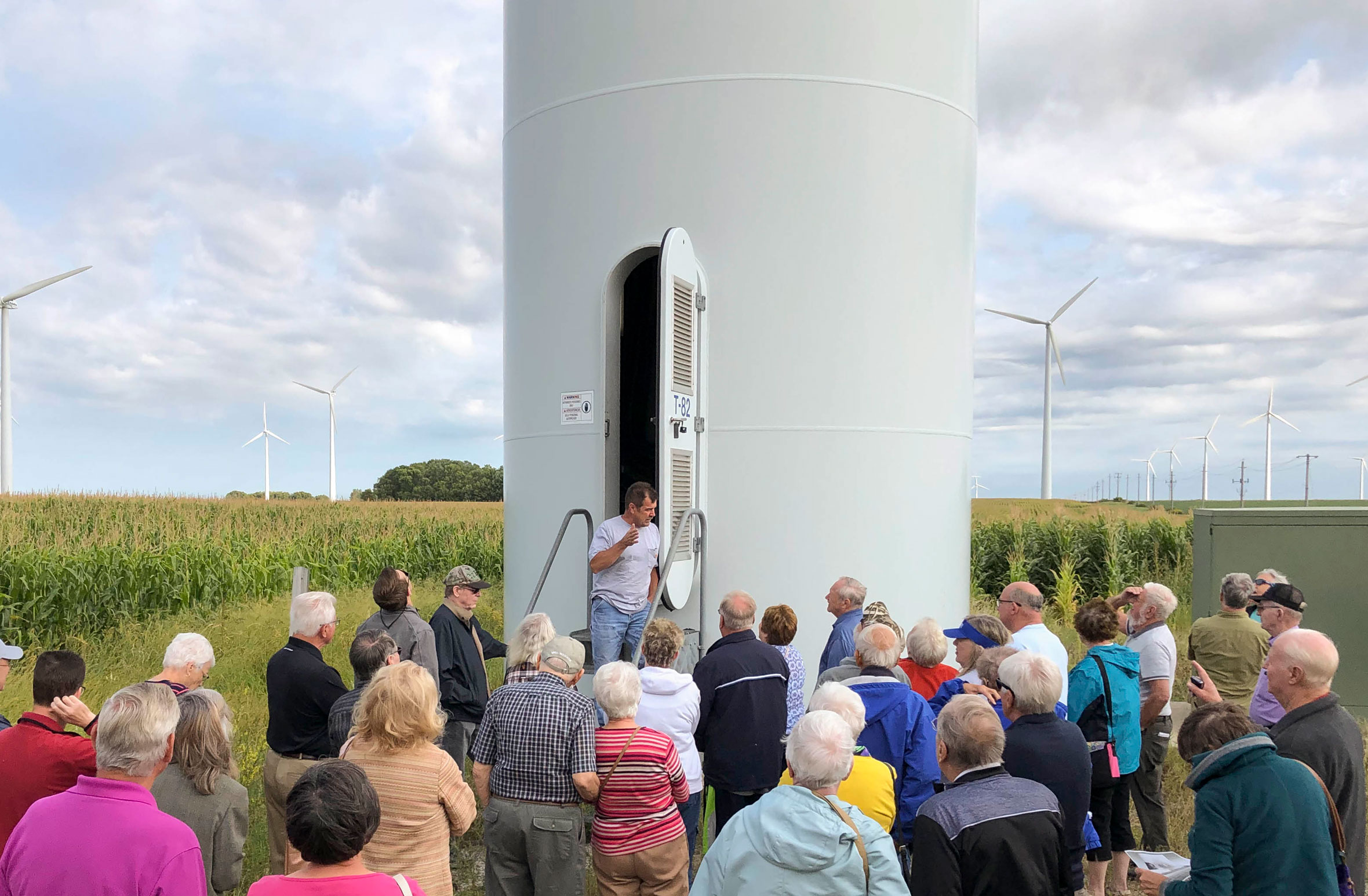 Wind-Tours – Dakota Electric Association®